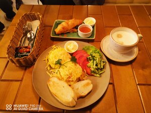 La'Bulla (Vorovskogo Street No:18А), kafe  Kingisepp'ten