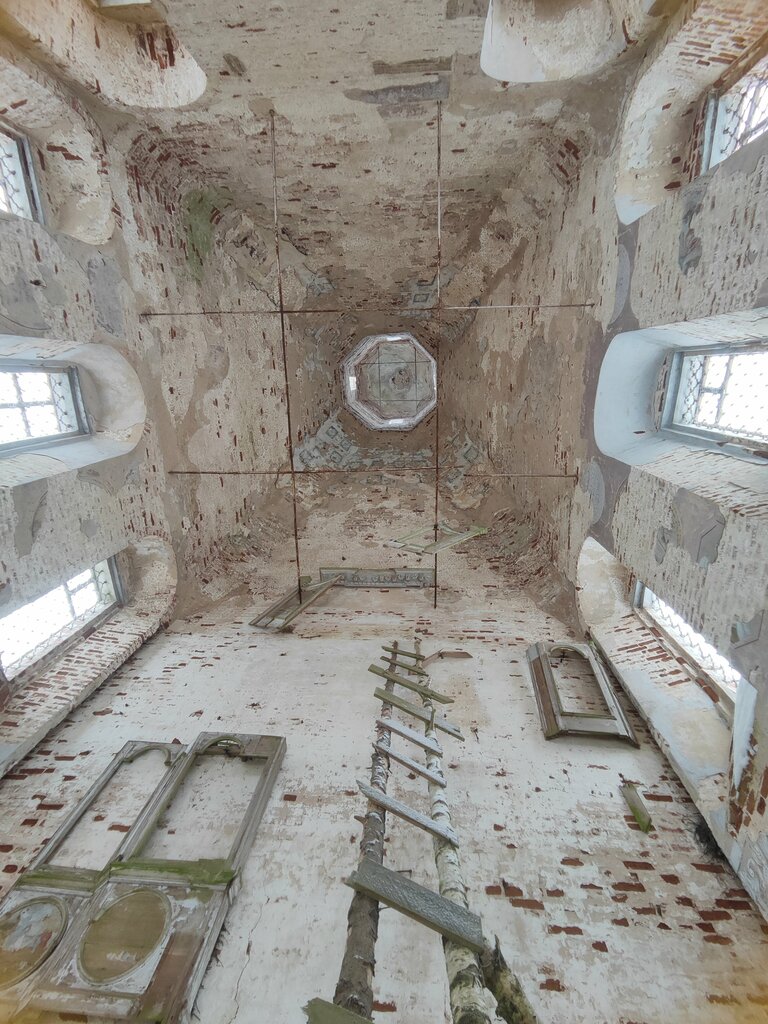 Ortodoks kiliseleri Tserkov Nikolaya Chudotvortsa V Chalovo, Kostromskaya oblastı, foto