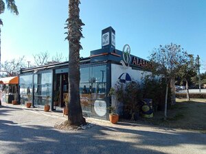 Alabama Beach & Restaurant (Antalya, Konyaaltı, Kuşkavağı Mah.), kafe  Antalya'dan