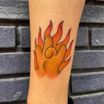 Mano EN Llamas Tatuaje (Santa Cruz de la Sierra, Distrito Municipal 11, Arenales, 85), dövmeciler  Bolivya'dan
