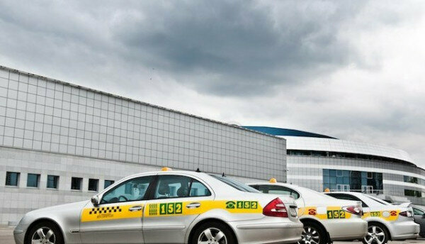 Taksi Такси 152, Ostrovets, foto