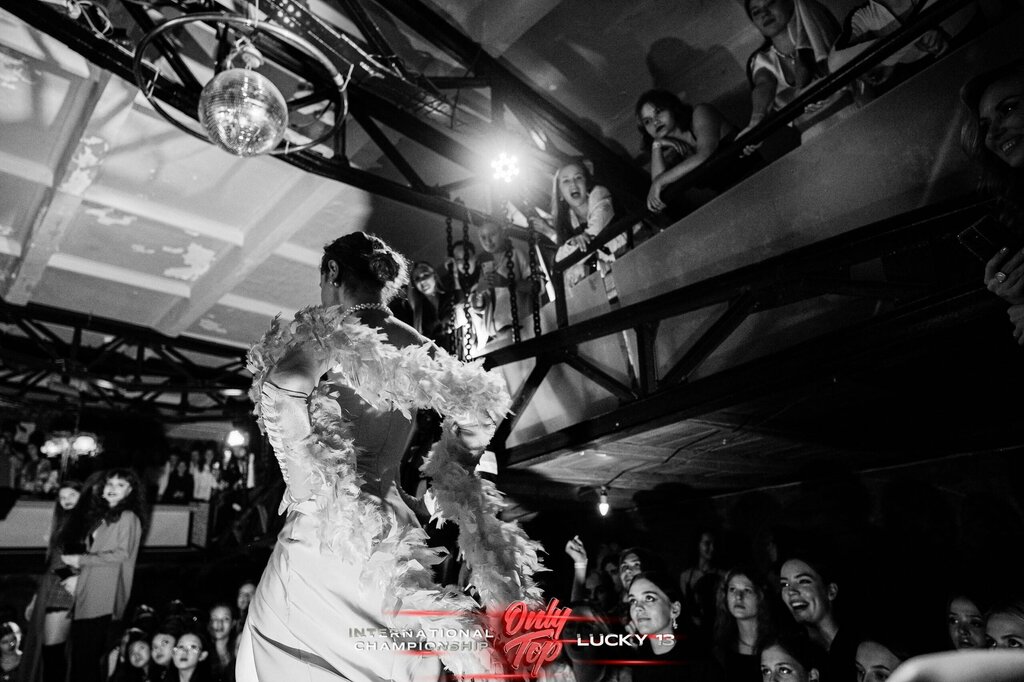 Kültürel etkinlikler için kiralık alanlar Fan, Vladivostok, foto