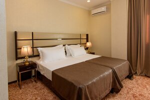 Apart Hotel MX (Javakhetis Street No:66, Tbilisi), otel  Tiflis'ten