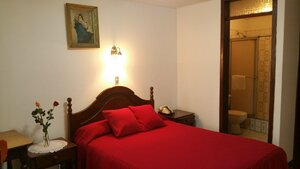 Hotel Interamericano (Avenida Maldonado S1-114,Rocafuerte,170403 Quito,), otel  Kito'dan