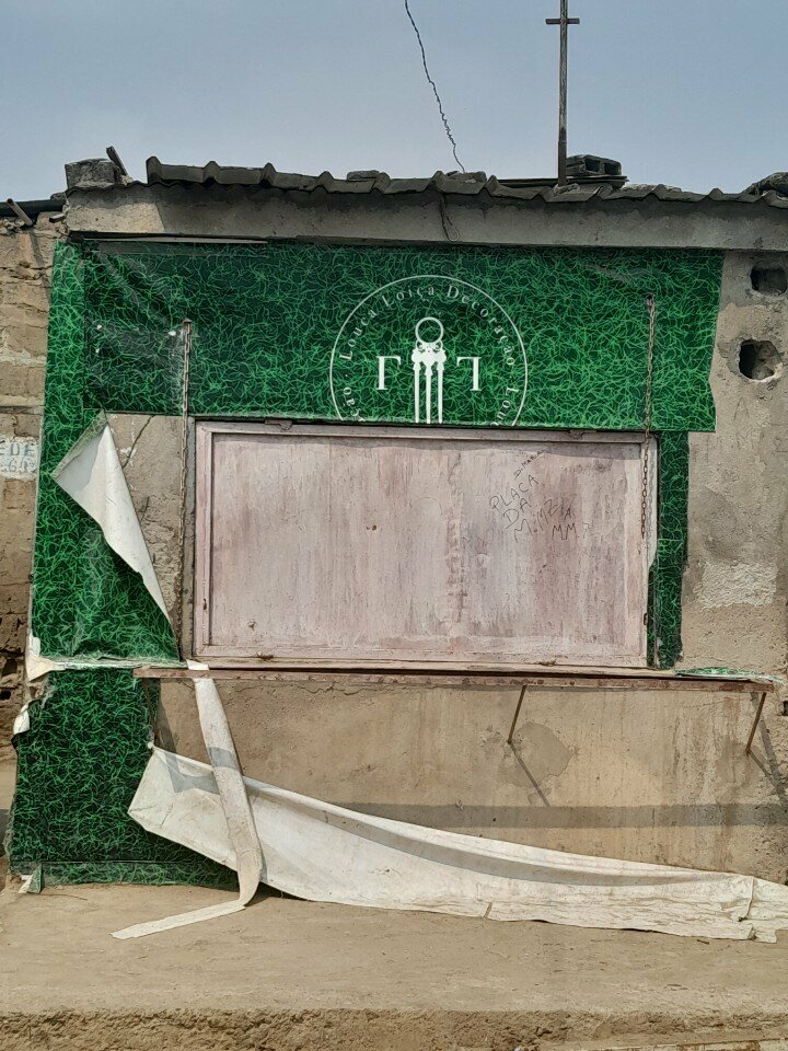 Uzman hizmetleri Janela aberta louca loiça decoração, Loanda, foto