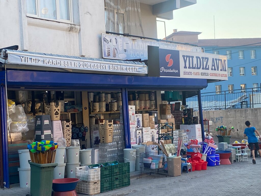 Züccaciye mağazaları Yıldız Kardeşler Züccaciye, İzmir, foto