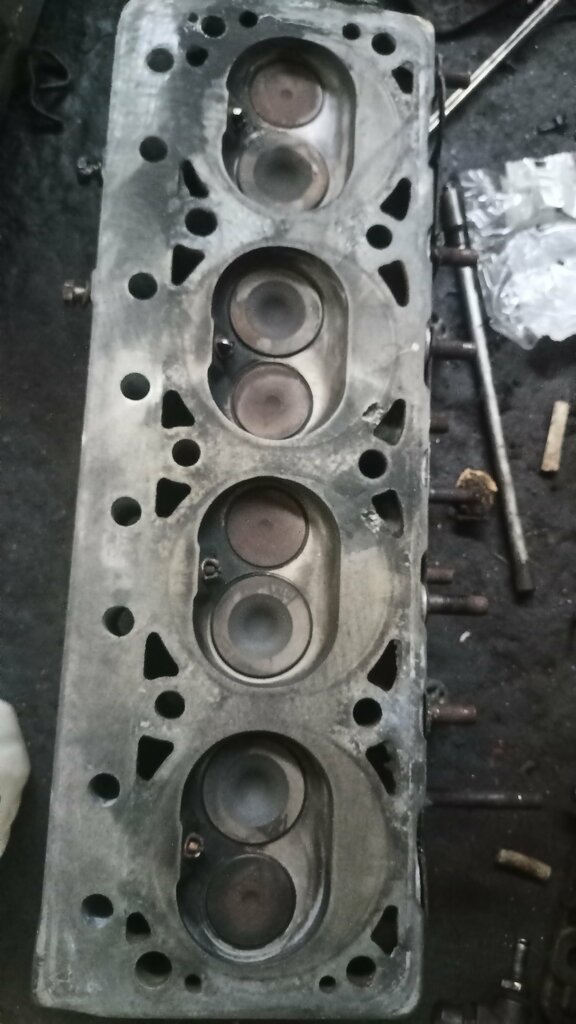 Otomobil servisi Avtoremkombinat, Tiumen, foto