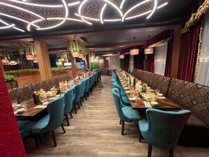 Uzgen (Kommunisticheskaya ulitsa No:1В, Mytischi), kafe  Mytişçi'den