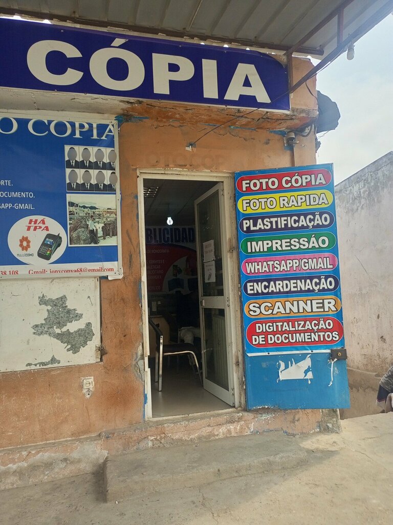 Fotokopi dükkanları Konica, Loanda, foto