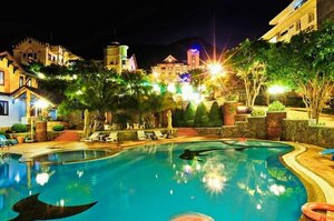 Beachfront Hotel (Bà Rịa-Vũng Tàu Province, Thành Phố Vũng Tàu, Tran Phu Street 30-32), otel  Vung Tau'dan