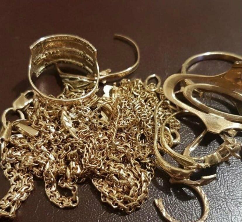 Rehincilik Ломбард у Петровича, Yurga, foto