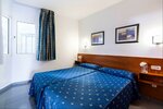 Apartaments Blau (Comunidad Autònoma de Cataluña, Girona, Lloret de Mar, Avinguda de Just Marlés), daireler  Lloret De Mar'dan