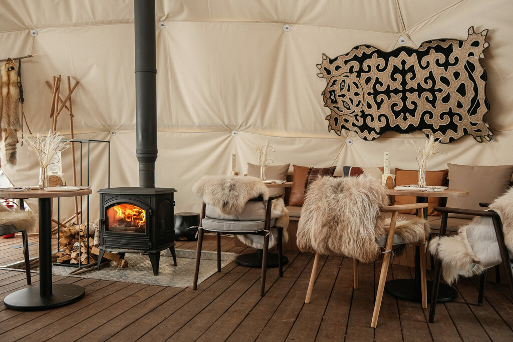 Kafe Публика, Almatı, foto