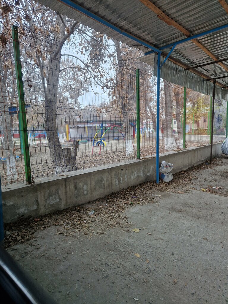 Anaokulları Kindergarten, Buhara, foto