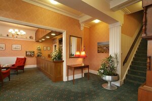 Saxonville Hotel (Great Britain), otel