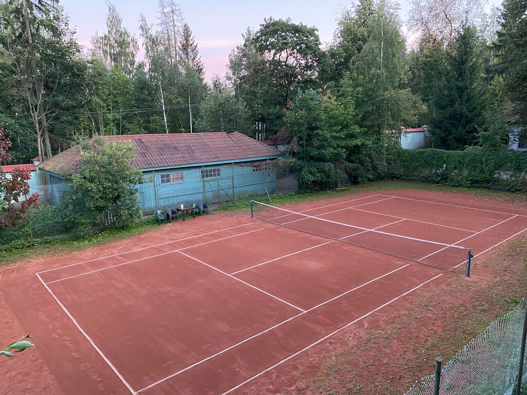 Tenis kortu Tennis court, Vsevolgsk, foto
