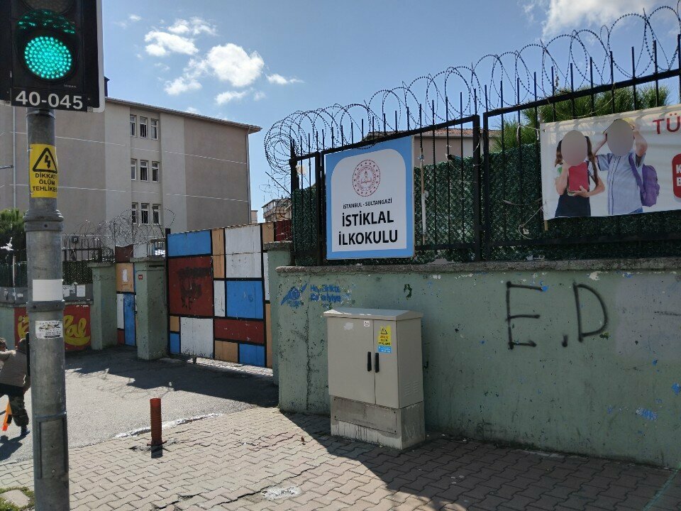 i̇lkokul İstiklal İlkokulu, İstanbul, foto