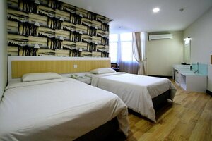 Ming Star Hotel (Terengganu, City of Kuala Terengganu, Jalan Balik Bukit, 217 Wisma Cermerlang), otel  Kuala Terengganu'dan