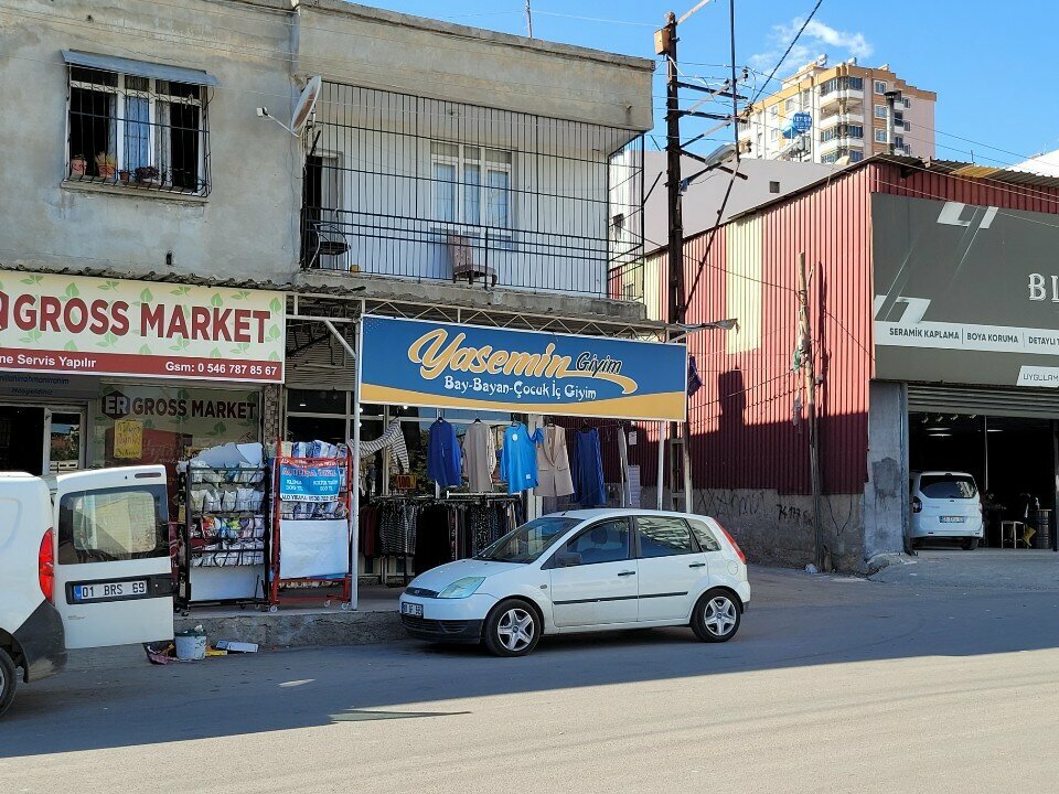 Tuhafiyeler Yasemin Giyim, Adana, foto