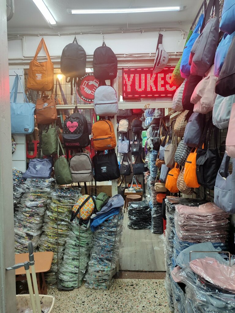 Çanta ve valiz mağazaları Yukes Çanta, İstanbul, foto