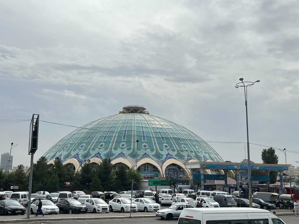 Pazarlar ve çarşılar Колхозный Рынок Dehqon Bozori, Buhara, foto