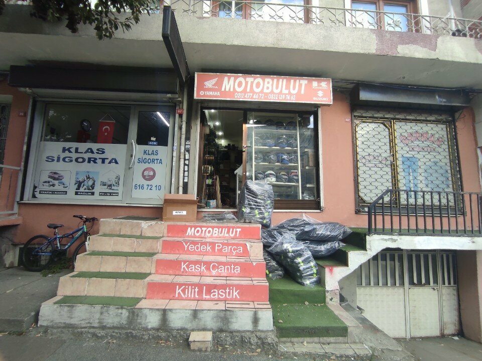 Motosiklet yedek parçaları Motobulut, İstanbul, foto