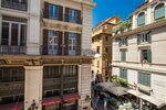 Piccolo Trevi Suites (Via delle Vergini No:17), otel  Roma'dan