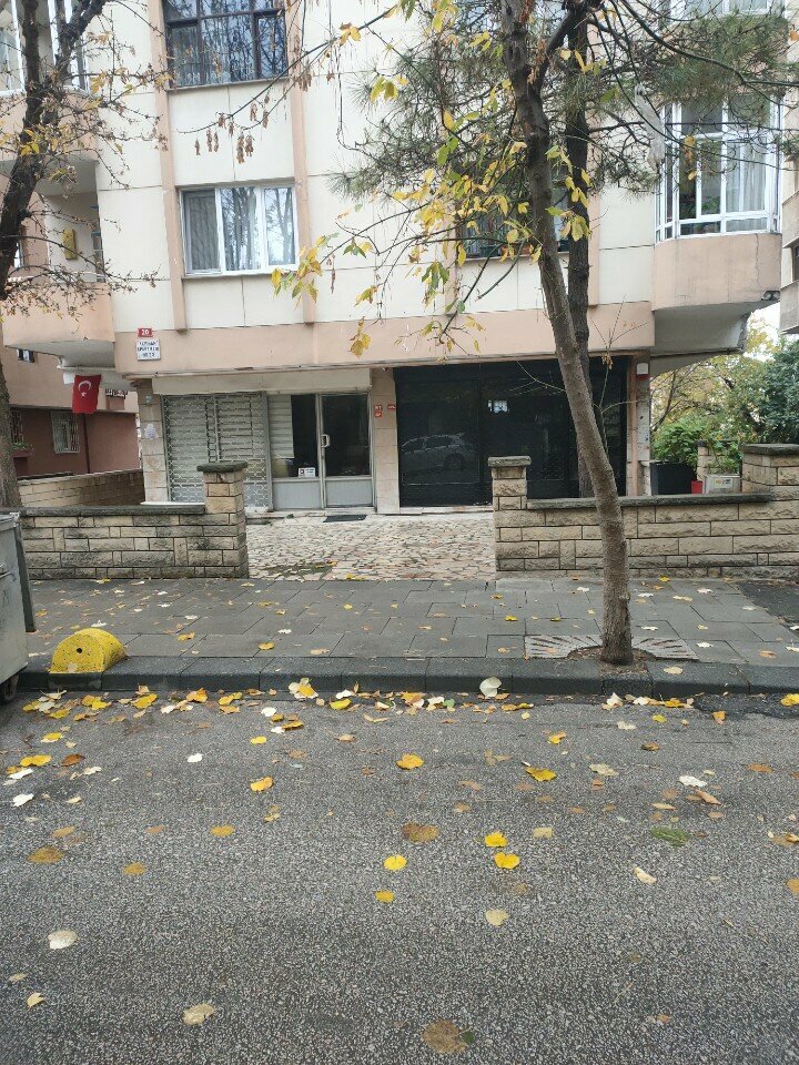 Su satışı Sırmakeş Su Eğitim Mahallesi Bayii, İstanbul, foto