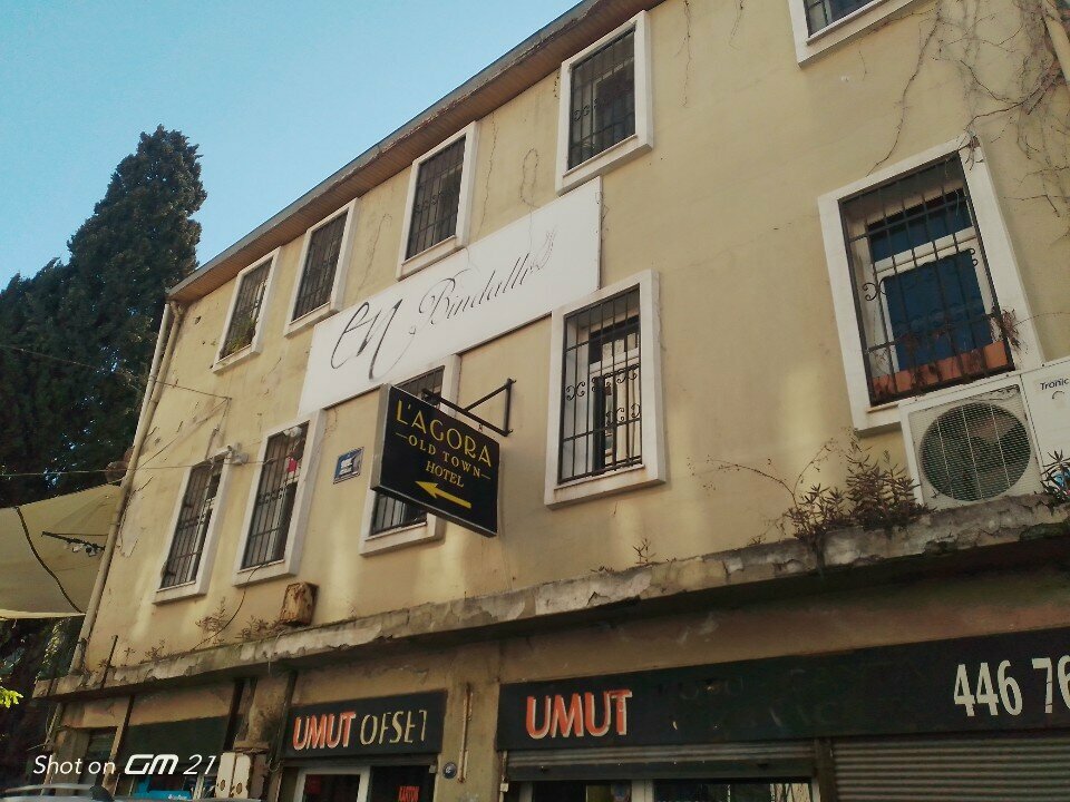 Kostüm mağazaları EN Bindallı, İzmir, foto