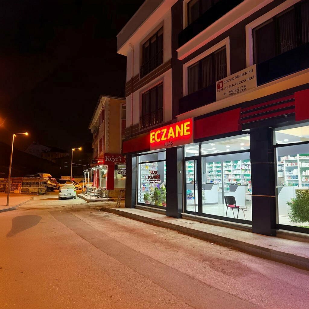 Eczaneler Ulaş Eczanesi, Kastamonu, foto