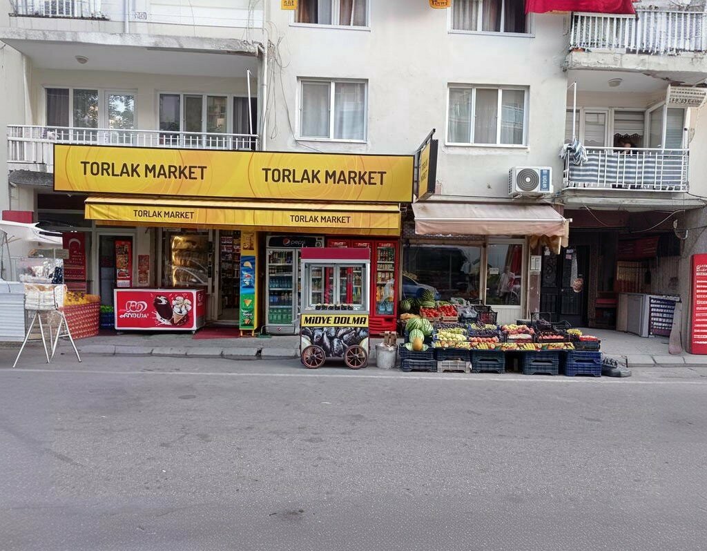 Market Torlak Market, Efeler, foto