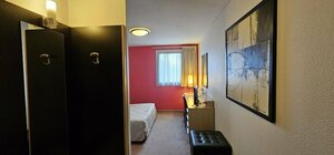 Hôtel Lyon Sud (Rhone, Saint-Genis-Laval), otel