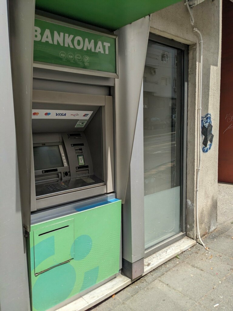 ATM'ler Otpbanka, Belgrad, foto