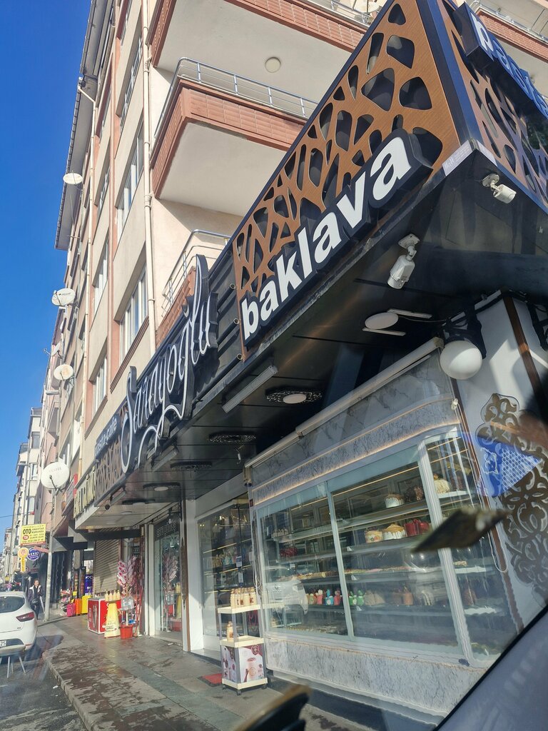 Pasta, şekerleme ve tatlı Sarayoğlu, İstanbul, foto