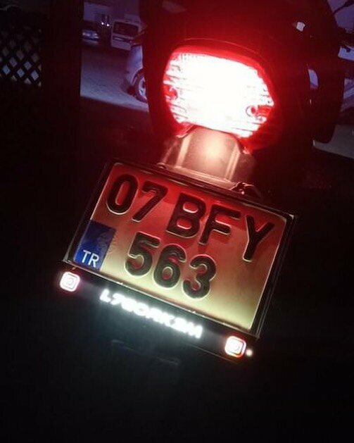Oto aksesuarları Motor Plakalık, Konya, foto