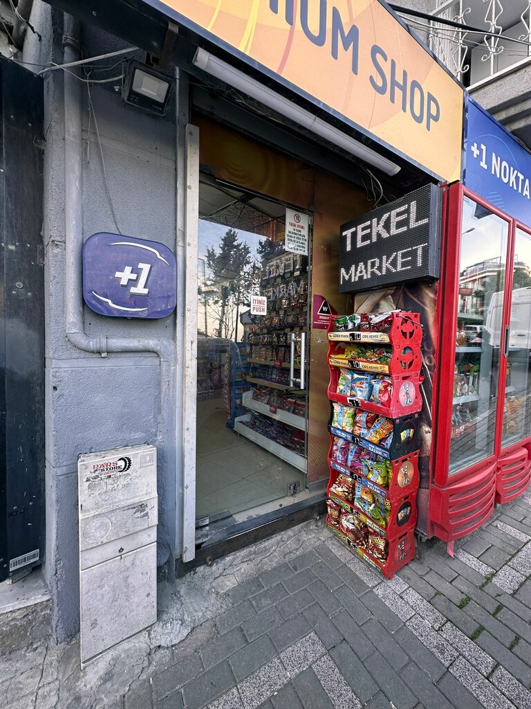 Alkollü içecekler Nokta Premium Shop Tekel, İstanbul, foto
