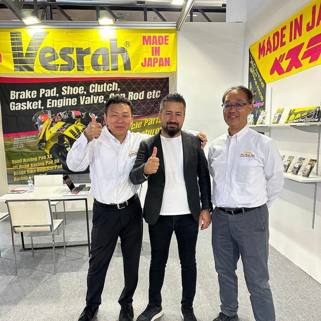 Motosiklet yedek parçaları Tms Motorlu Araçlar, İstanbul, foto