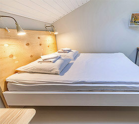 Friends Loft (Lomonosova Street No:3, Tsentralniy District, Saint Petersburg), otel  Saint‑Petersburg'dan