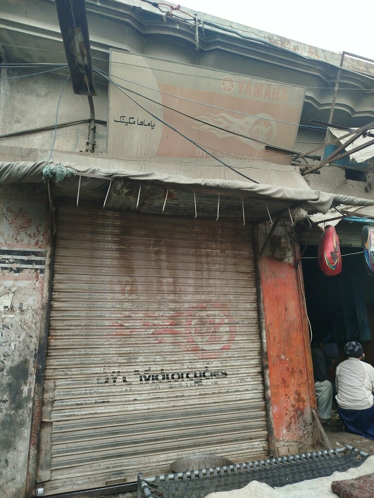 Otomobil servisi Javed Autos, Lahor, foto