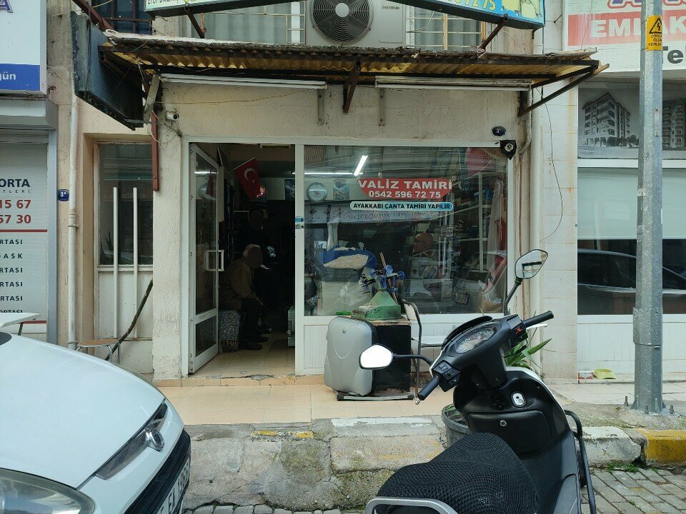 Çanta ve valiz tadilatı Ege Kundura, İzmir, foto