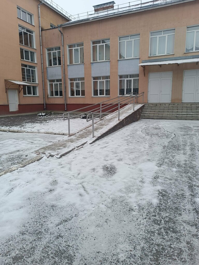 Ortaokul Srednyaya shkola № 1 g/P Korma Guo, Gomelskaya oblastı, foto