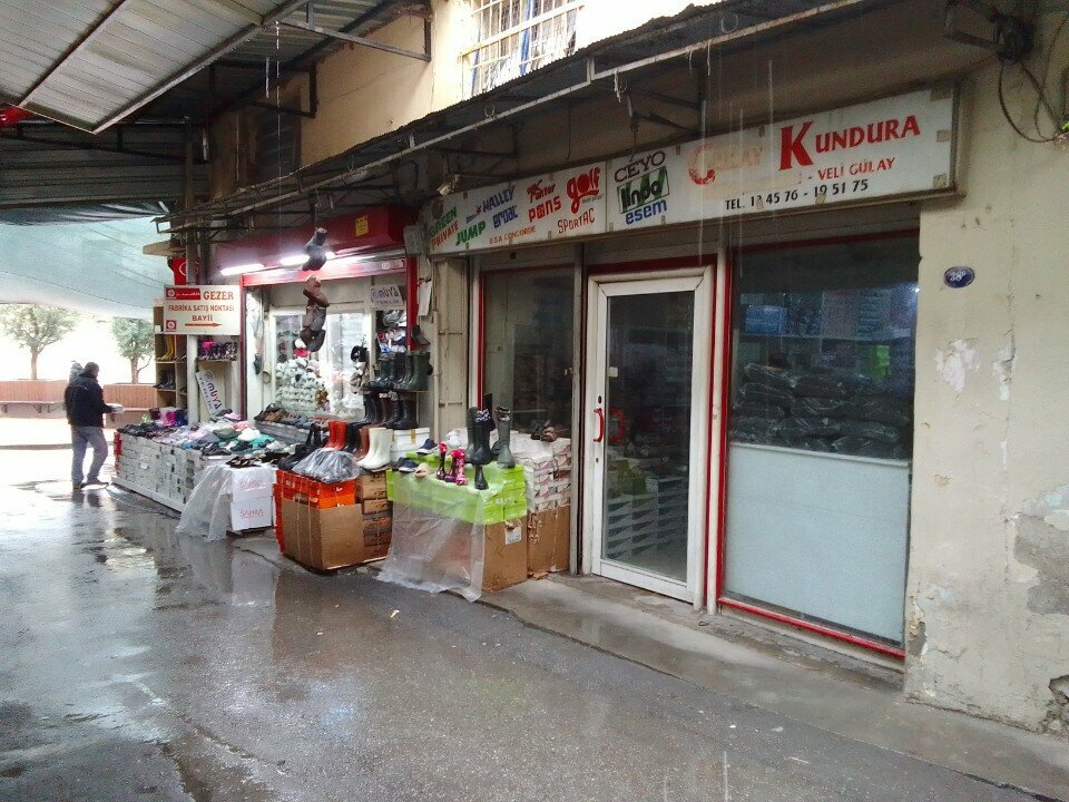 Ayakkabı mağazaları Gezer Fabrika Satış Noktası Bayii, İzmir, foto