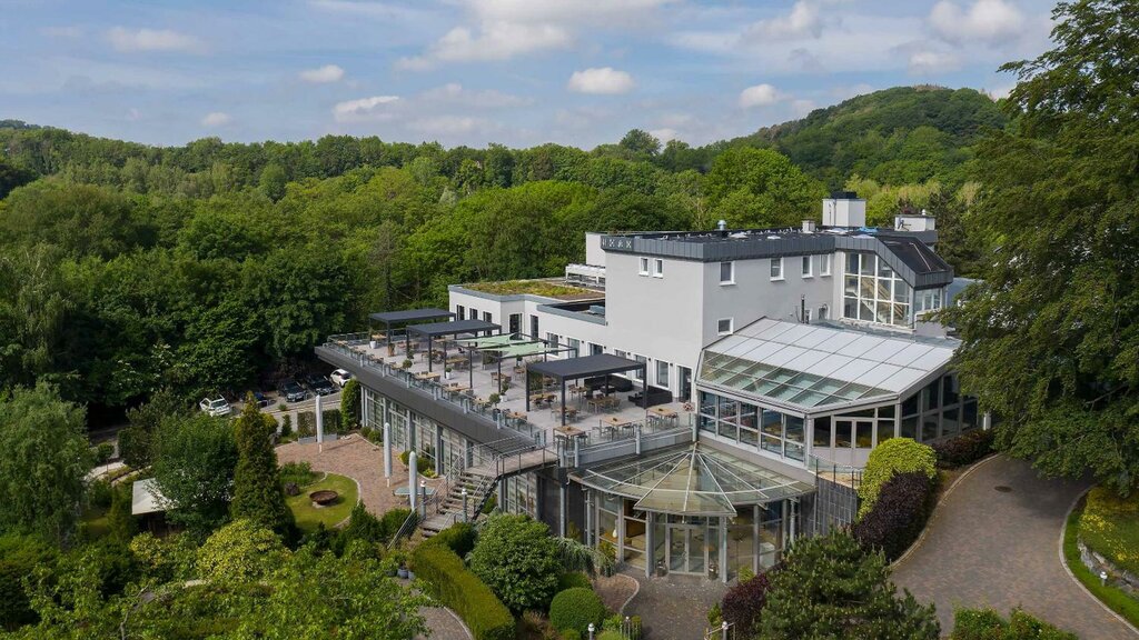 Otel Hotel VierJahreszeiten Iserlohn, Kuzey Ren‑Vestfalya, foto