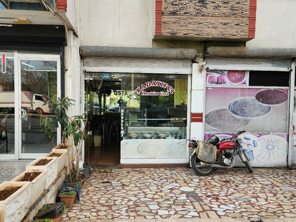 Pasta, şekerleme ve tatlı Kadayıfçı İbrahim, Gaziantep, foto