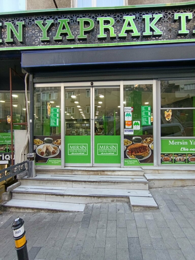 Kafe Mersin Yaprak Tantuni, İstanbul, foto