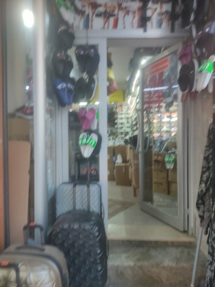 Ayakkabı firmaları Furkan Ayakkabı & Spor Giyim, İstanbul, foto