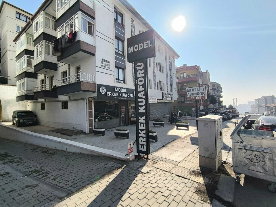 Berberler Model Erkek Kuaförü, Ankara, foto