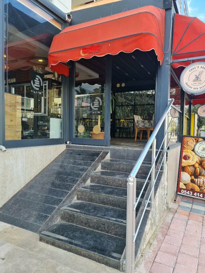 Ekmek fırını Cake'n Bake Fırın & Cafe, Antalya, foto
