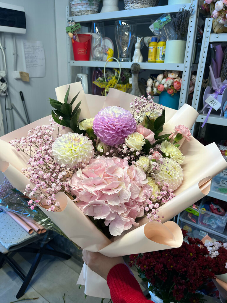 Çiçekçiler Миндаль, Nijegorodskaya oblastı, foto