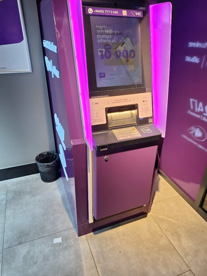 ATM'ler Azər Türk Bank, Bakü, foto